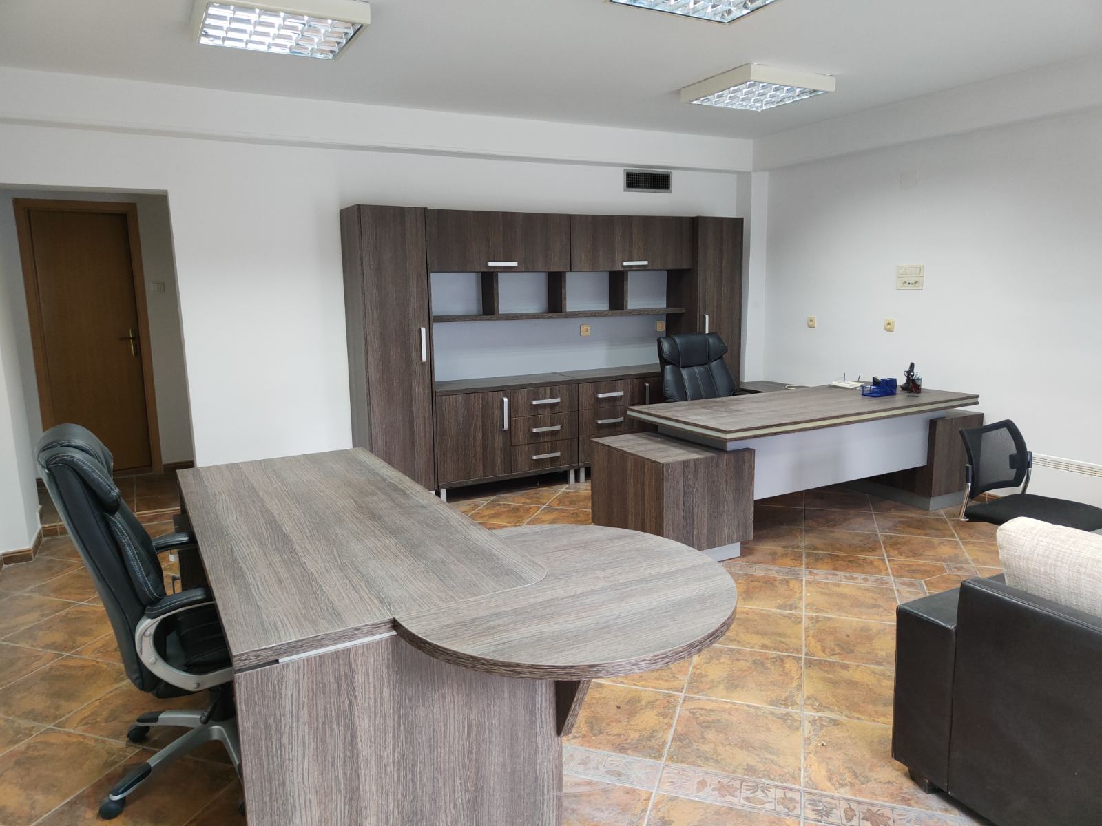 Furnished office space 50m2 in a fantastic location in the center of ...